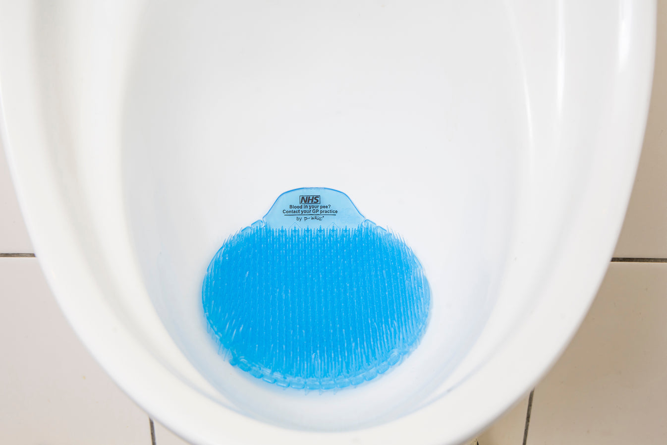 P-Wave : NHS Partnership Slant6 Urinal Screen Pack of 10